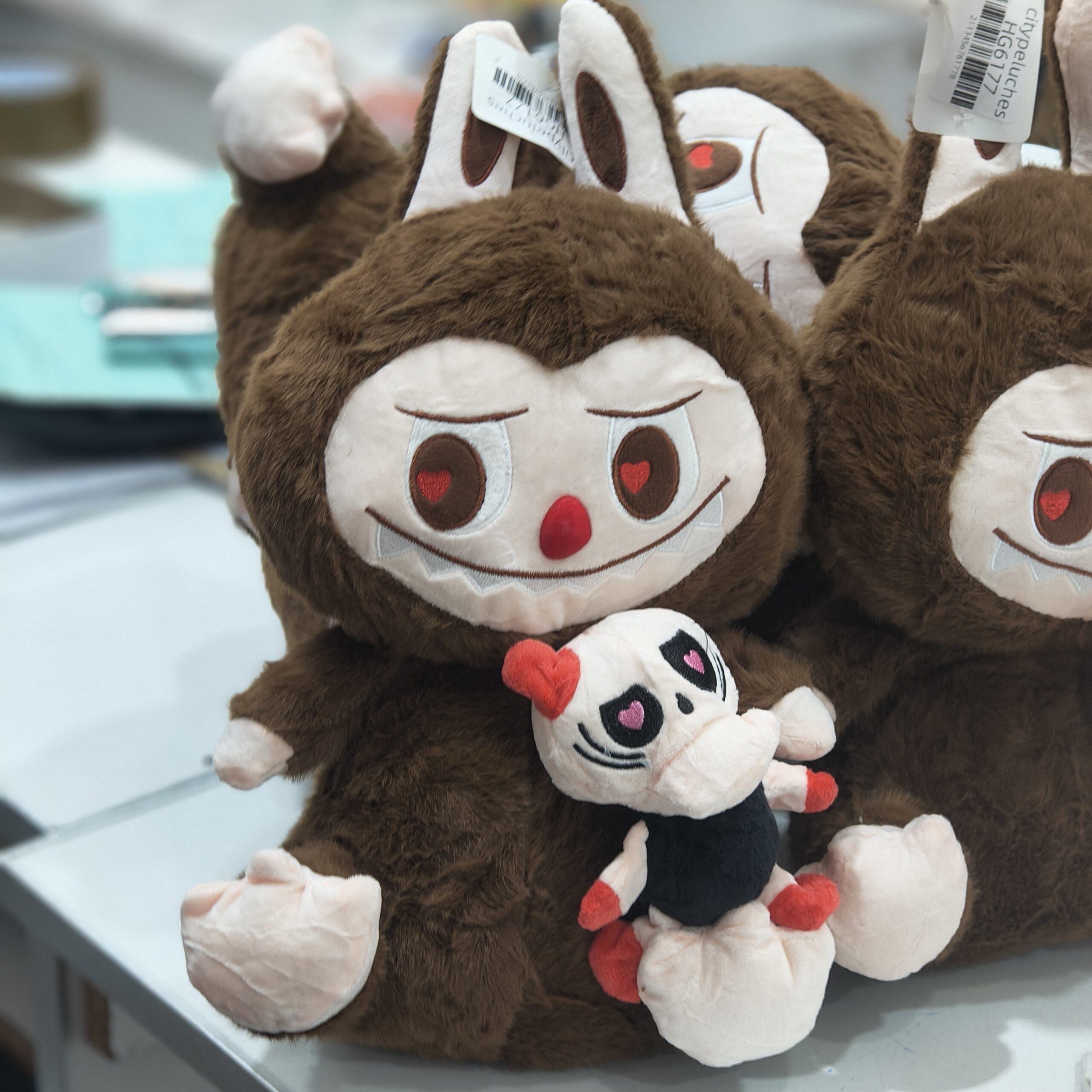 Labubu con Bebe 35cm – City Peluches